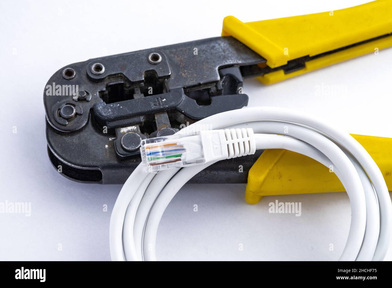 Modular plug crimpers for RJ-45, white background, Crimper, Twisting ...