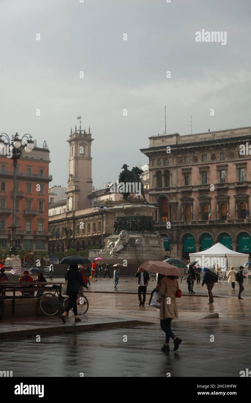 University of milan italy hi-res stock photography and images - Alamy
