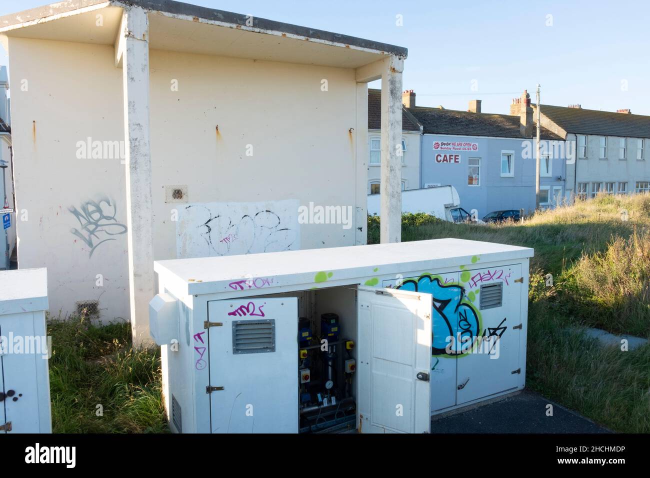 St leonards swimming pool hi-res stock photography and images - Alamy