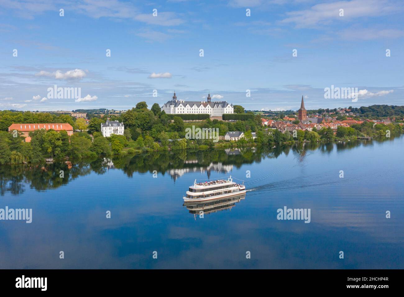 Aerial view over 17th century Plön Castle / Plöner Schloss on the ...