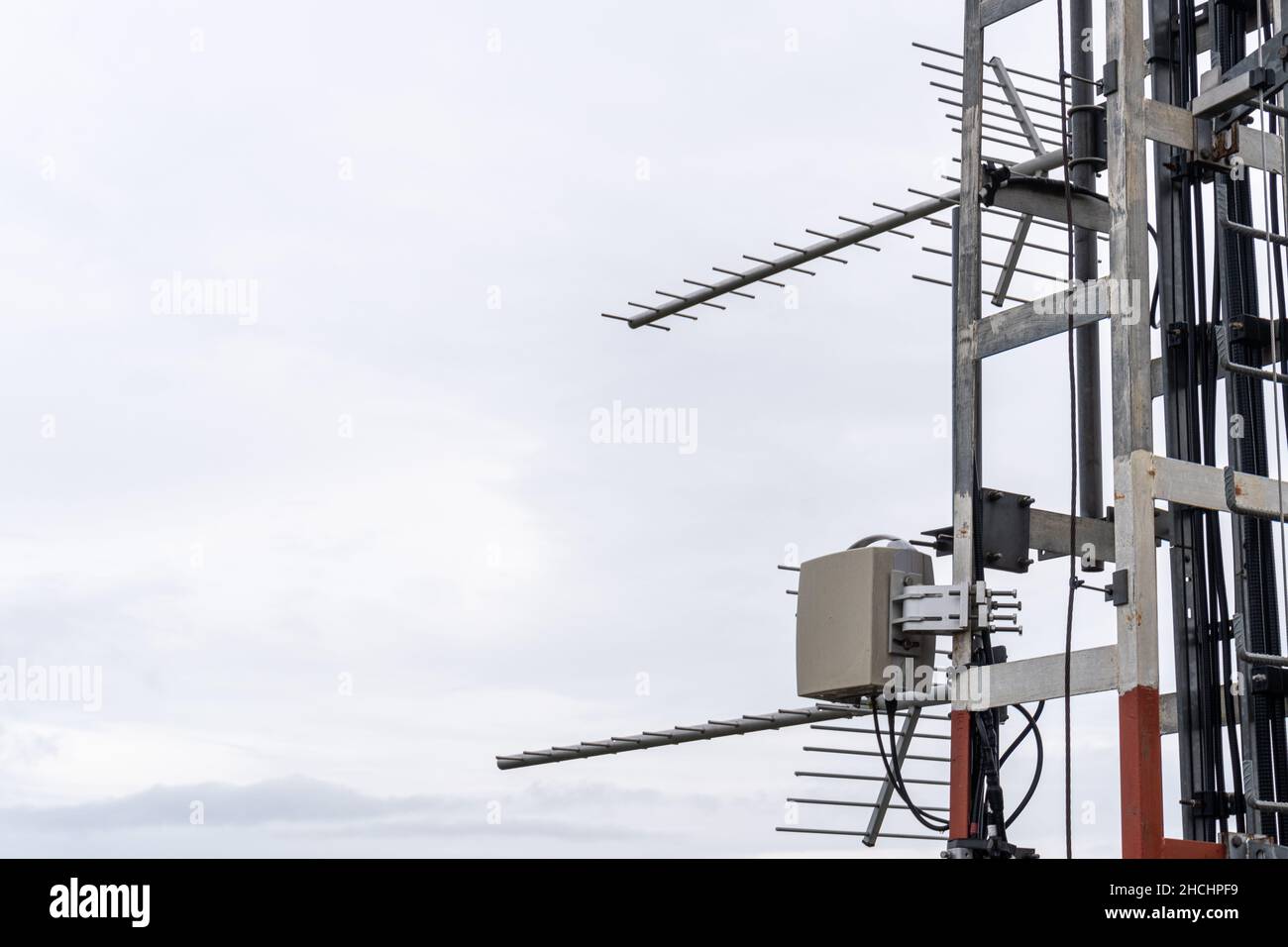 Communication antenna antennae mobile hi-res stock photography and ...