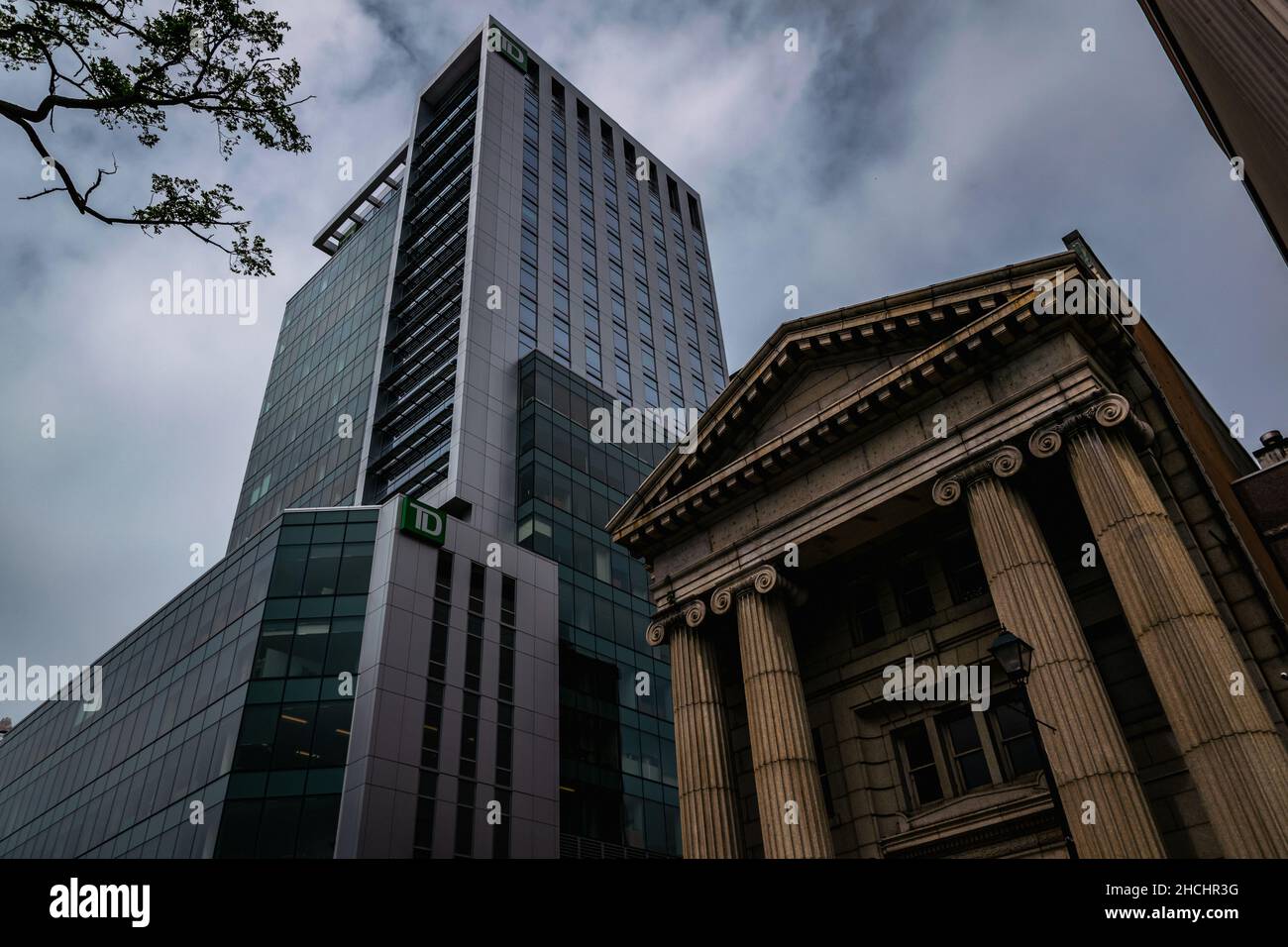 Canadian building designs hi-res stock photography and images - Alamy