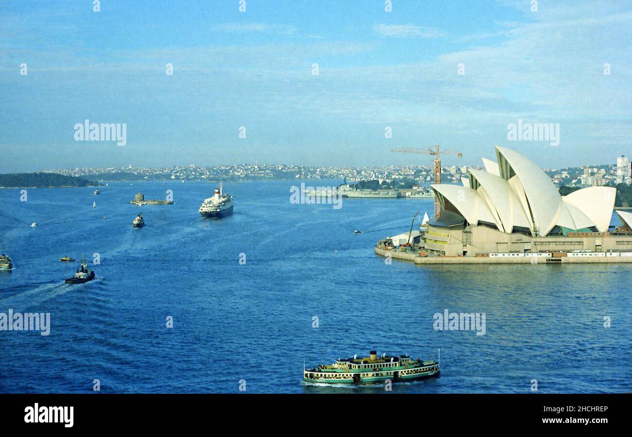 Sydney Opera House, a Sydney Harbour Ferry and other boats, from Sydney ...