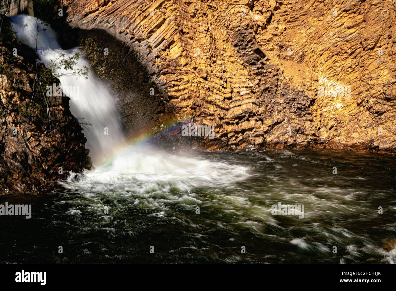 Foaming and fizzing hi-res stock photography and images - Alamy