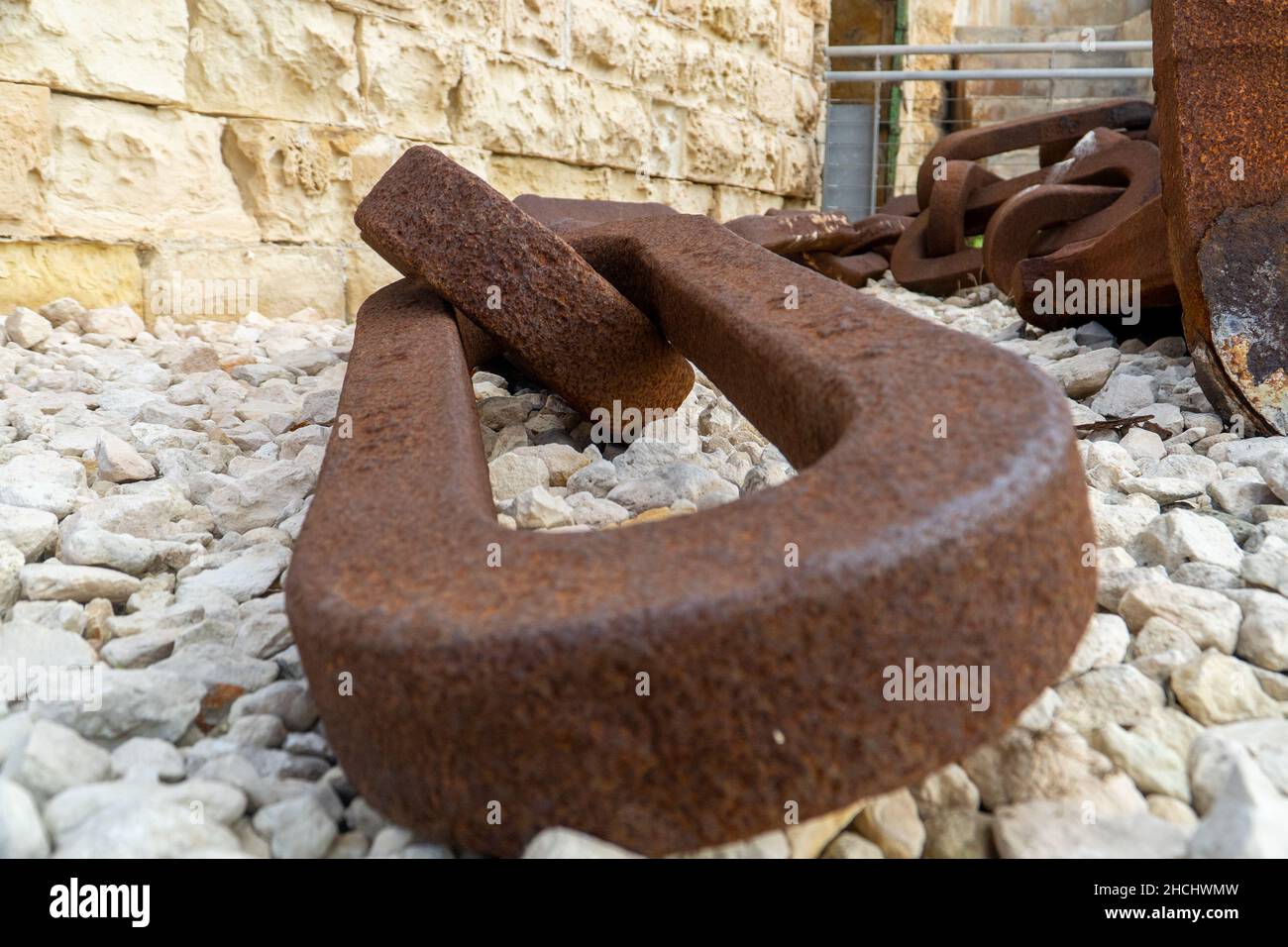 Old Rusty Naval Chain And Anchor Stock Photo - Alamy