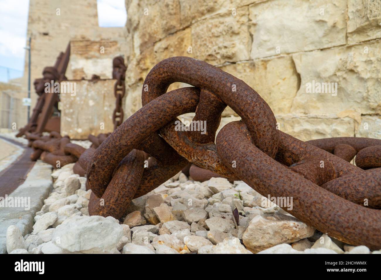 Large naval chain hi-res stock photography and images - Alamy