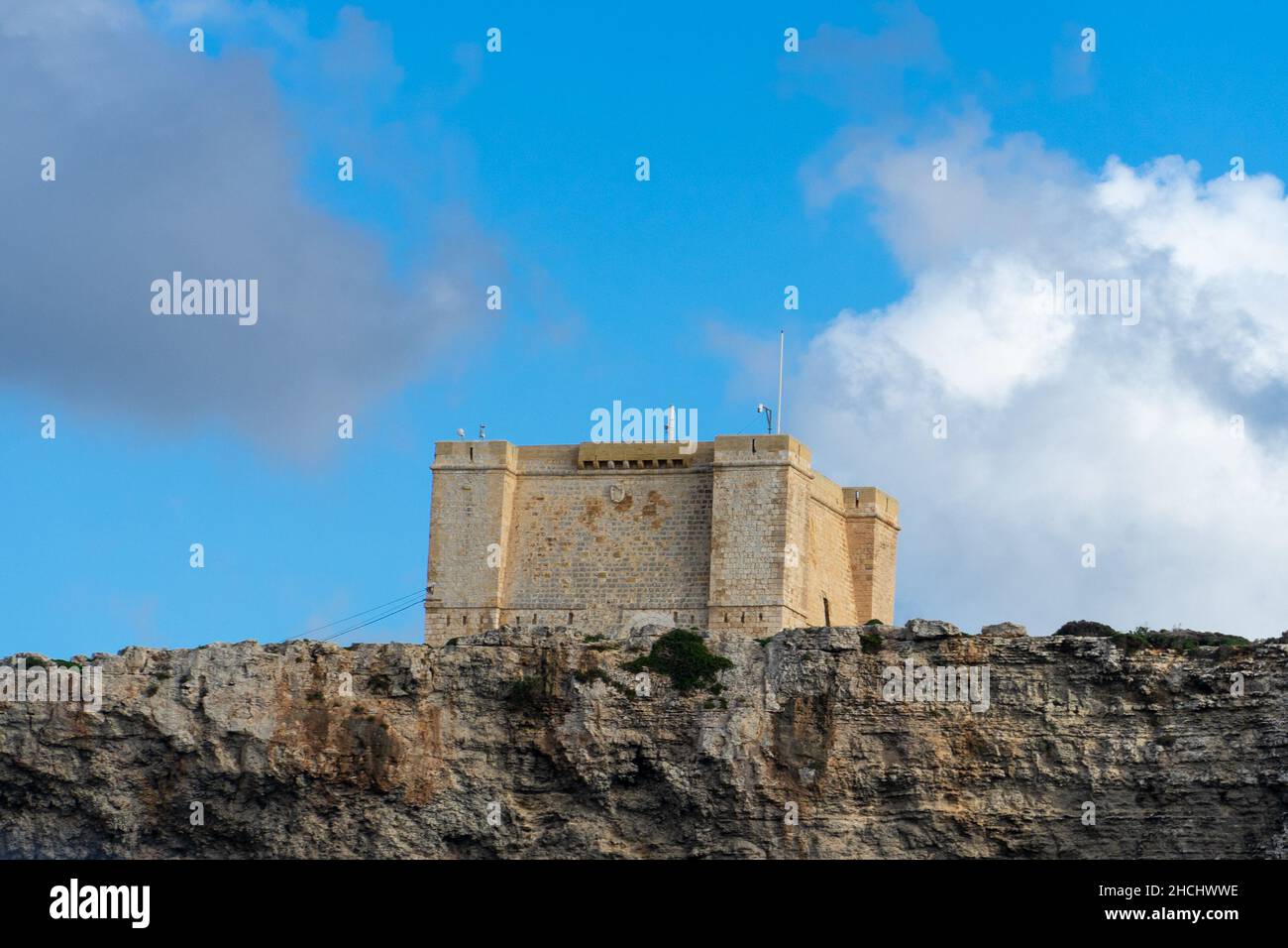 Castle on cliff edge Stock Photo - Alamy