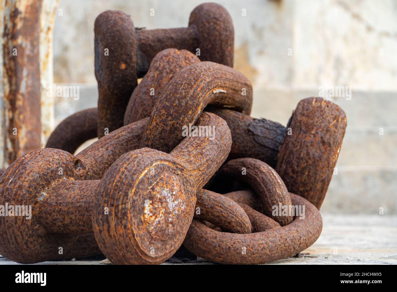 Large naval chain hi-res stock photography and images - Alamy