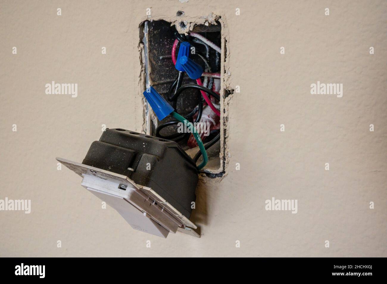 Broken light switch hi-res stock photography and images - Alamy