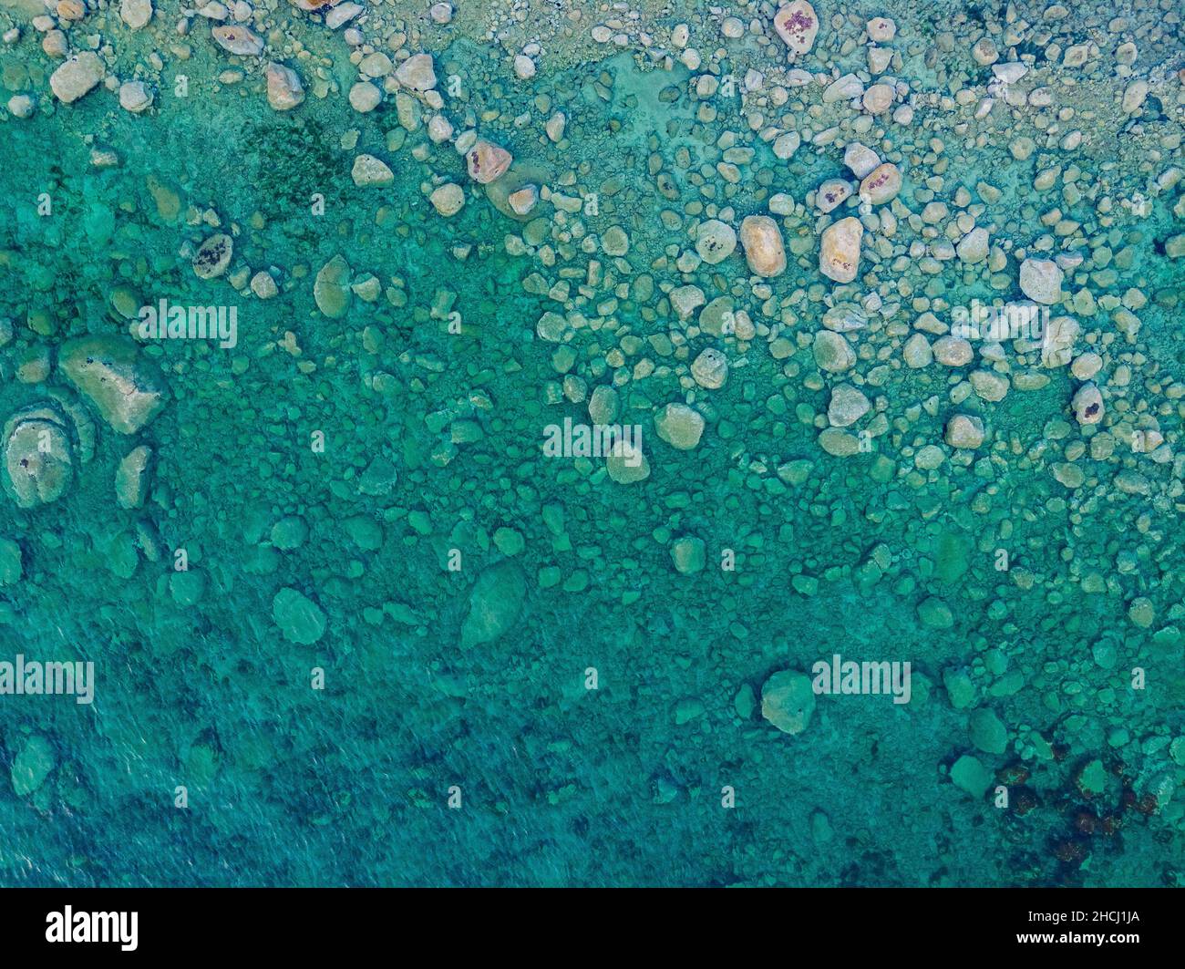 Clear water pebbles hi-res stock photography and images - Alamy