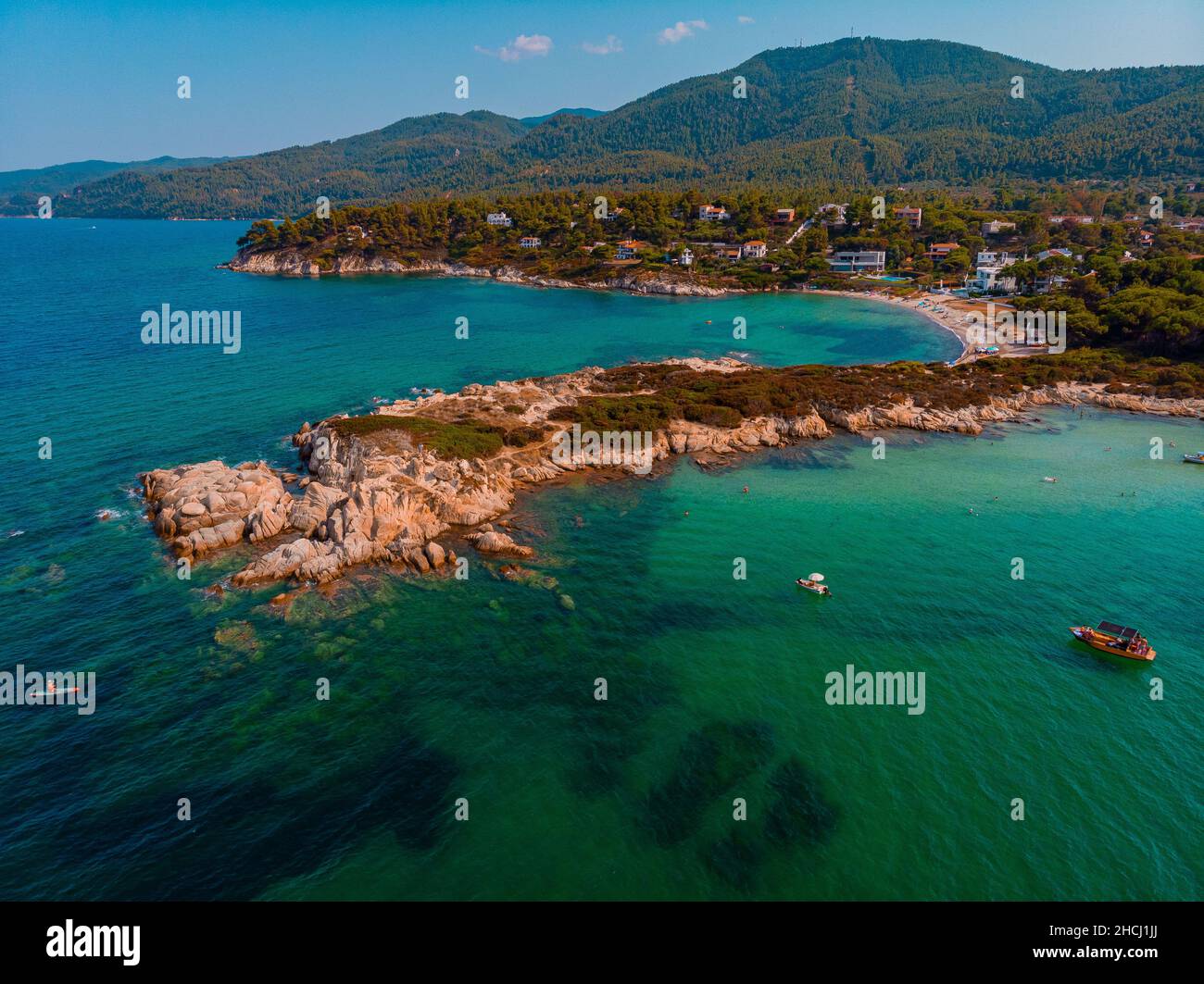Aerial view stone beach clear hi-res stock photography and images - Alamy