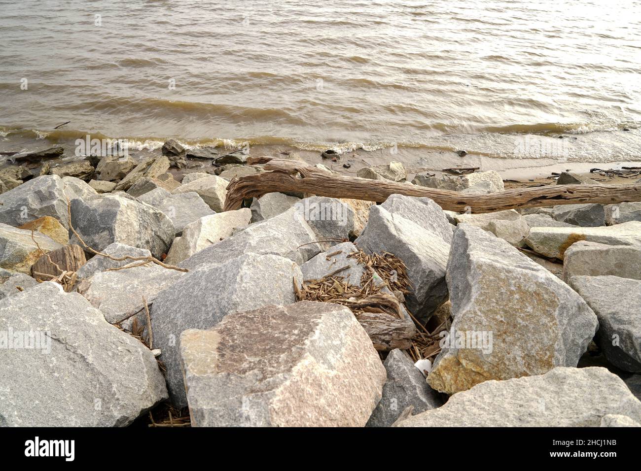 Ocean waves touching coastline hi-res stock photography and images - Alamy