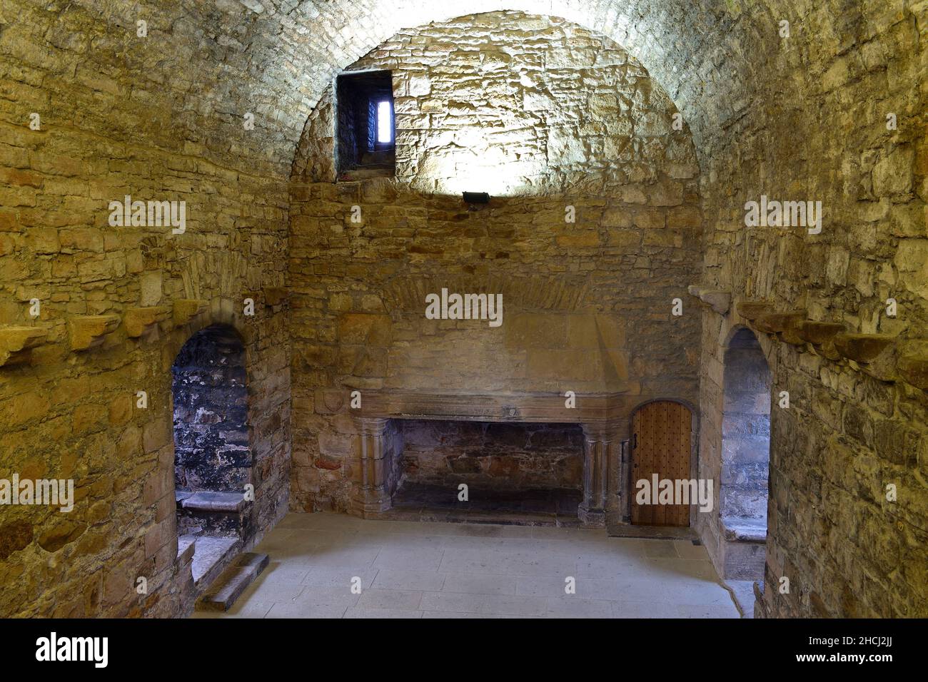 Medieval oven scotland hi-res stock photography and images - Alamy