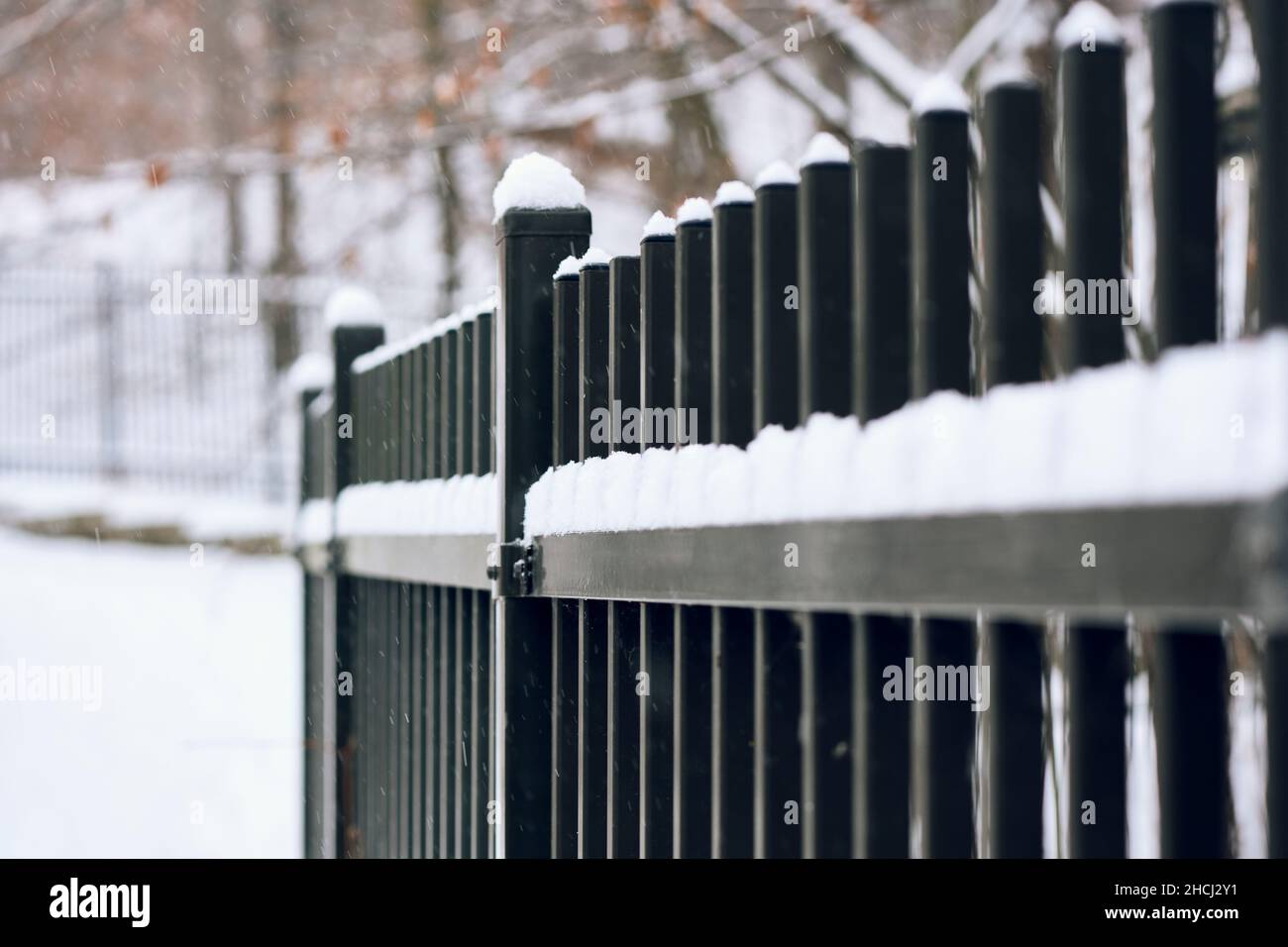 Snow streaks hi-res stock photography and images - Alamy