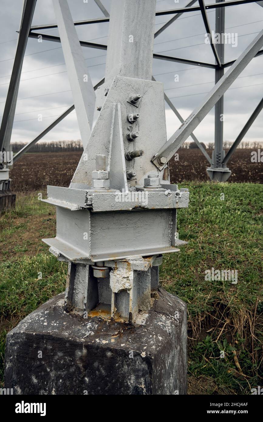 Reinforcement concrete bolt hi-res stock photography and images - Alamy