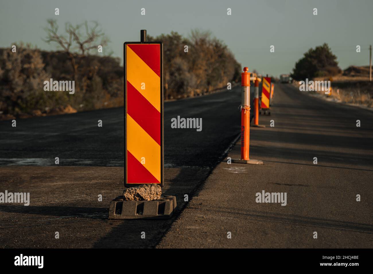 Flashing highway sign hi-res stock photography and images - Alamy