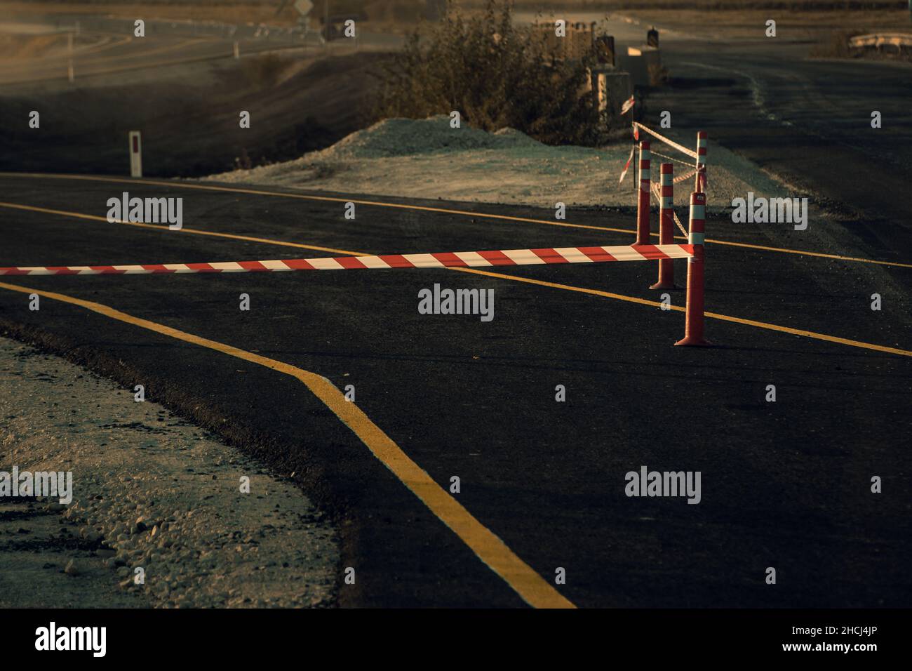 Lane closed barricade construction site hi-res stock photography and ...