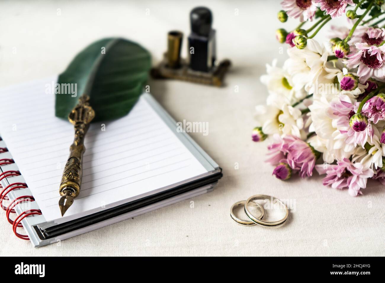 Old wedding rings hi-res stock photography and images - Alamy