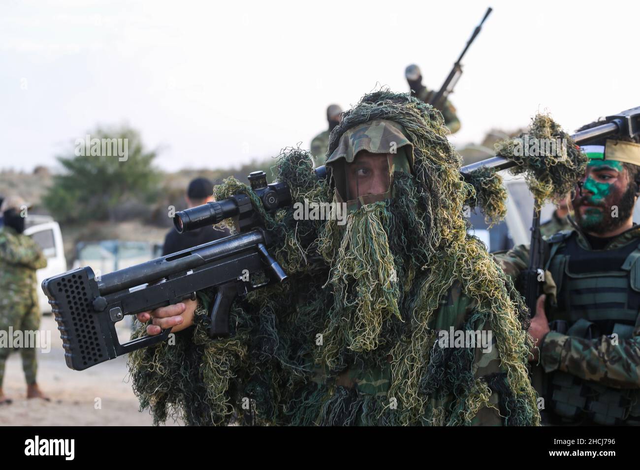 Sniper 2 hi-res stock photography and images - Alamy