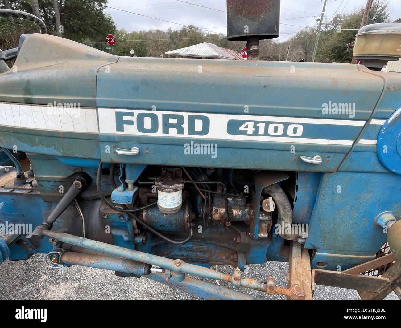 Keysville, Ga USA - 12 27 21: Ford 4100 vintage tractor parked Stock ...