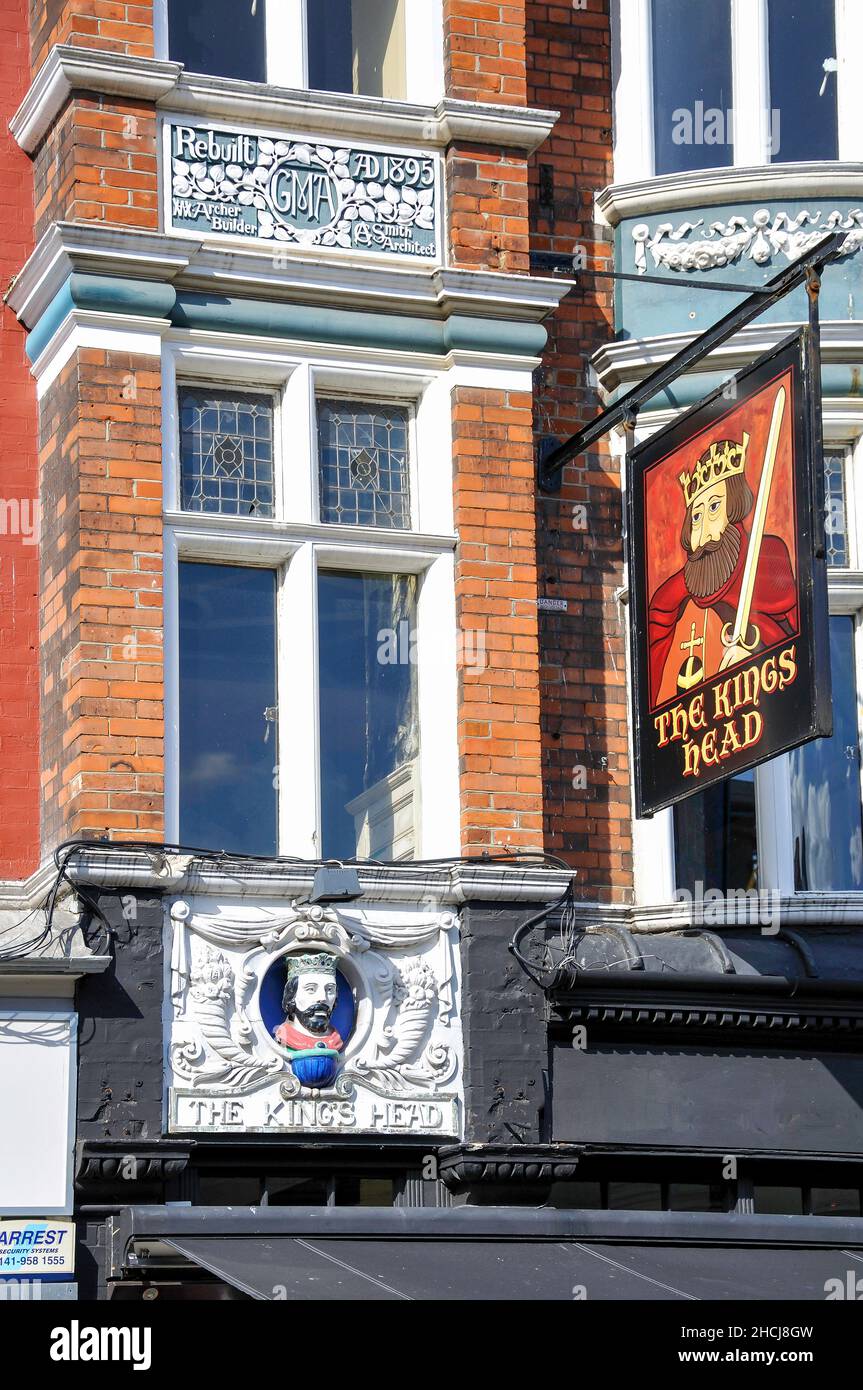 The Kings Head Pub, King Street, Gravesend, Kent, England, United ...