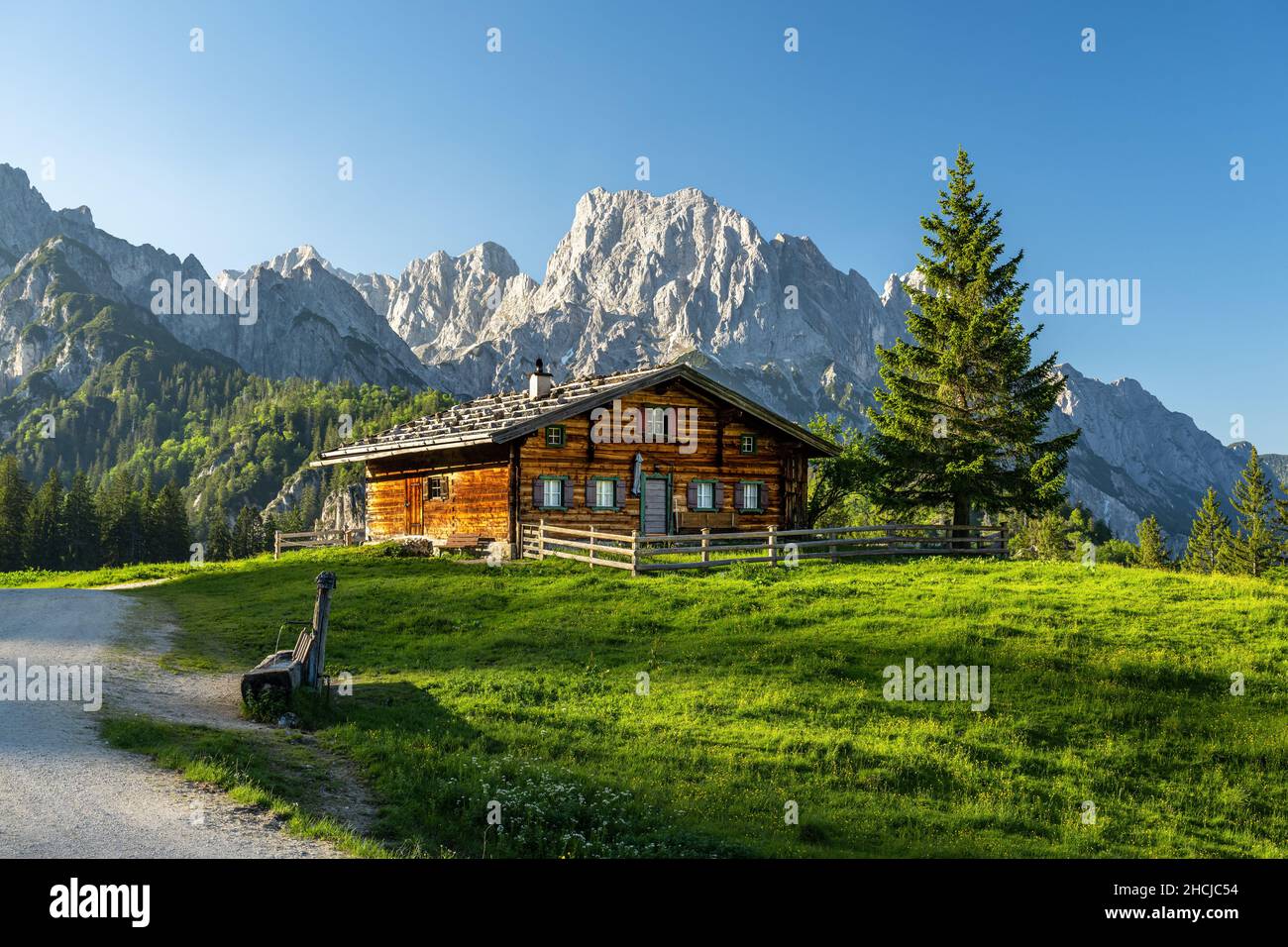 Hut in the alps hi-res stock photography and images - Alamy