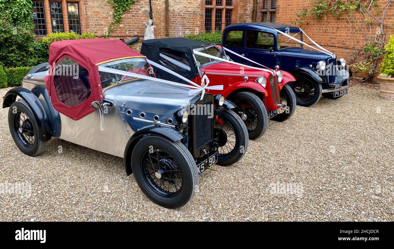Colorful vintage cars hi-res stock photography and images - Alamy