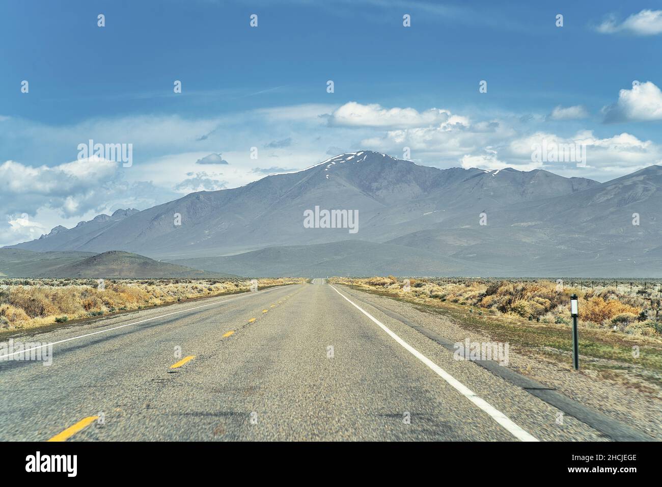 Highway 95 nevada hi-res stock photography and images - Alamy