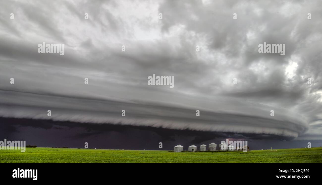 Major Saskatchewan storm in summer rural Canada Stock Photo - Alamy