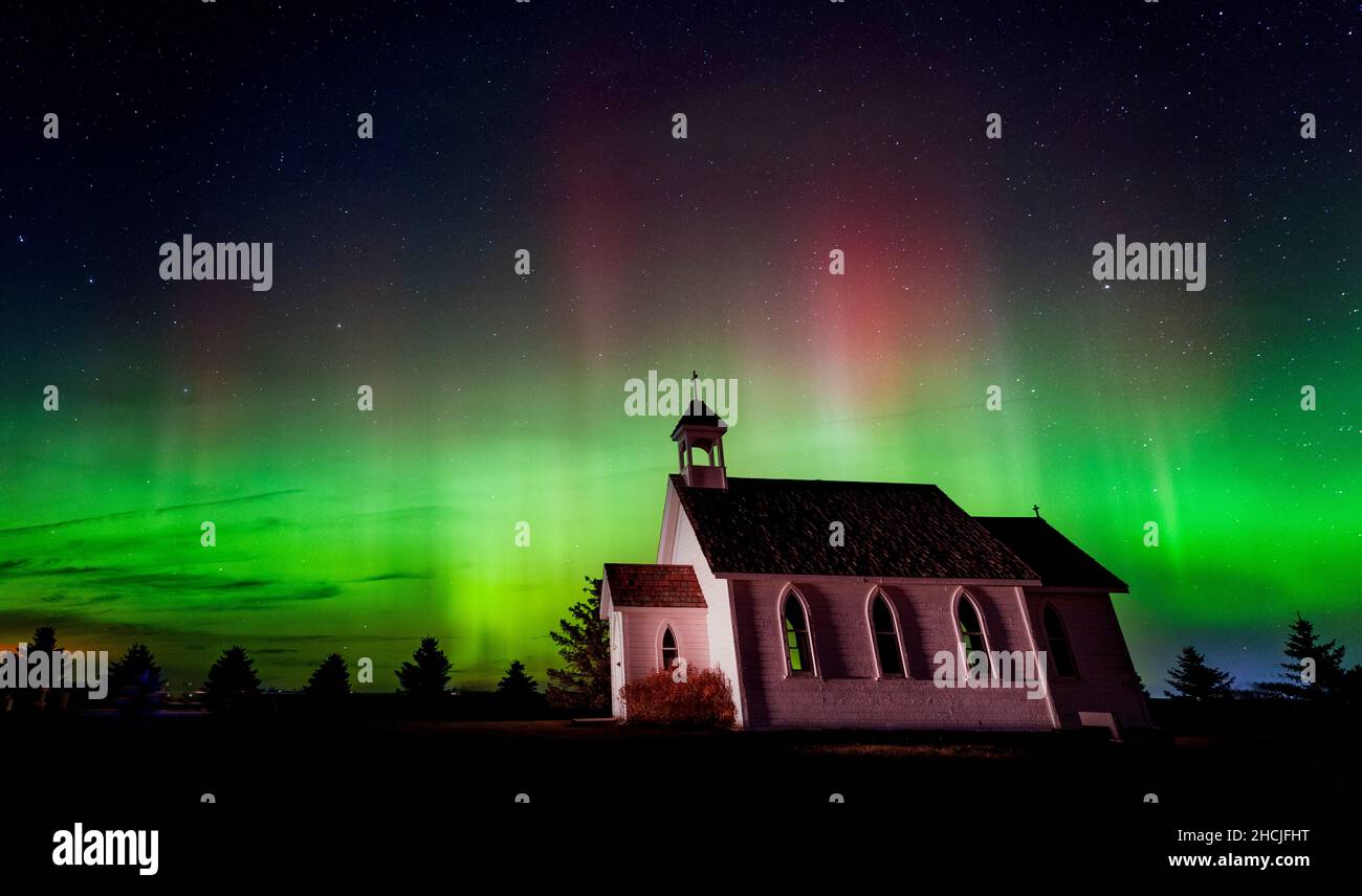 Pulsating aurora hi-res stock photography and images - Alamy