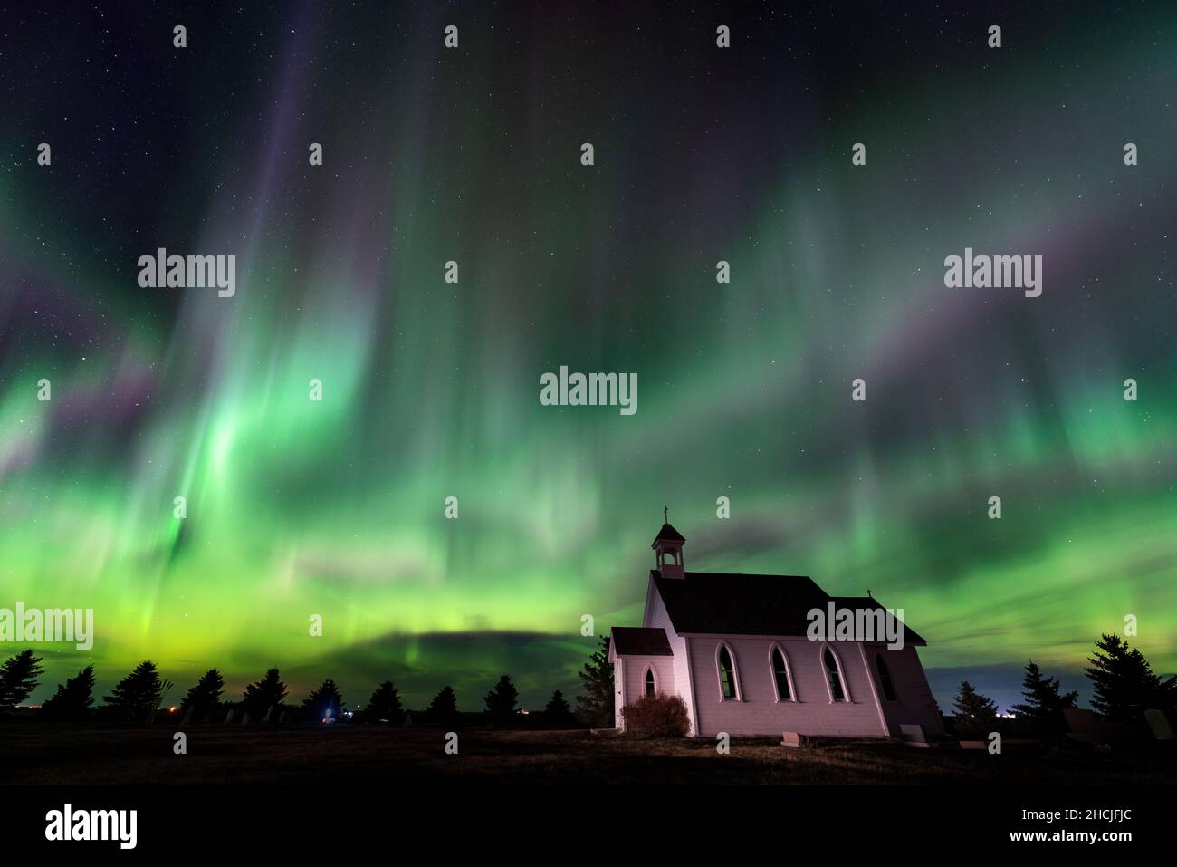 Pulsating aurora hi-res stock photography and images - Alamy
