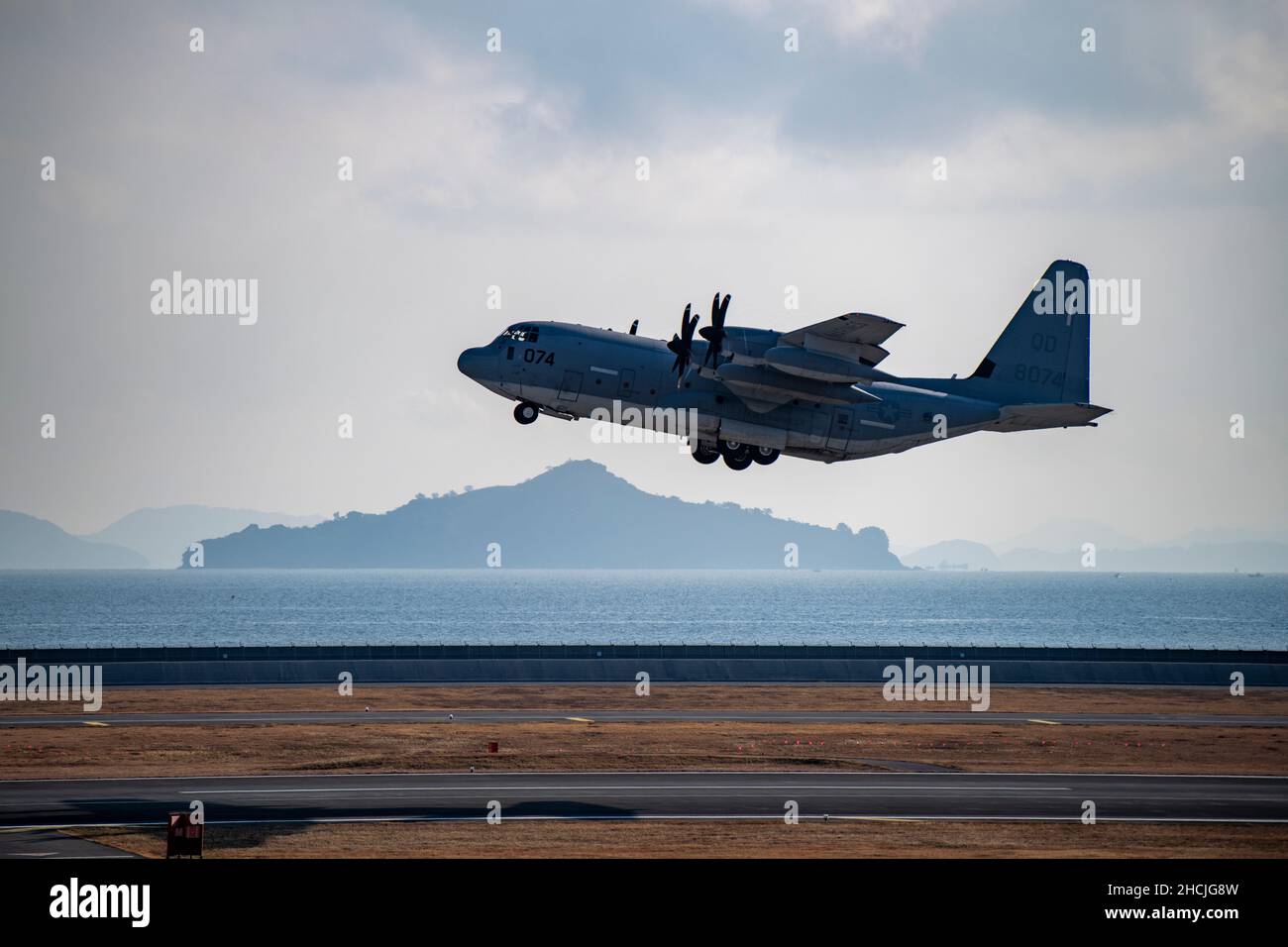 A U.S. Marine Corps KC-130J Super Hercules aircraft with Marine Aerial ...