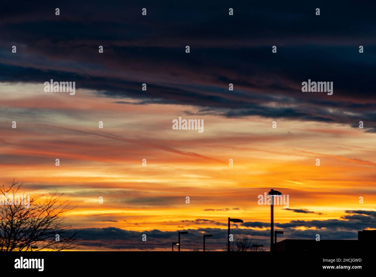 Multiple color sunset hi-res stock photography and images - Alamy