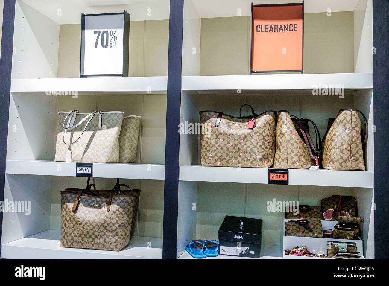 Coach factory store in a mall us hi-res stock photography and images ...