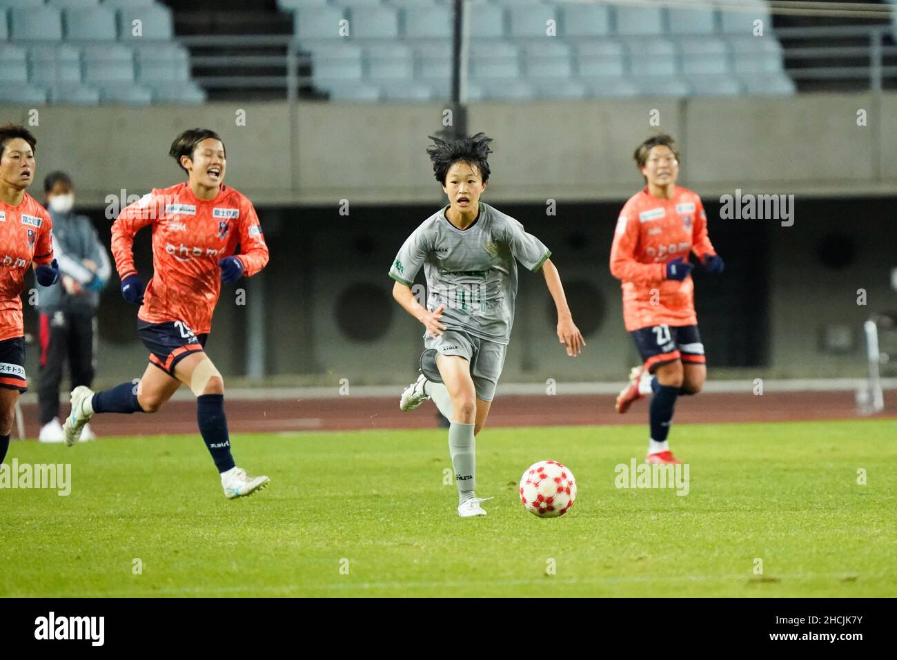 Osaka, Japan. 29th Dec, 2021. Miharu Shinjo (Menina), December 29, 2021 ...