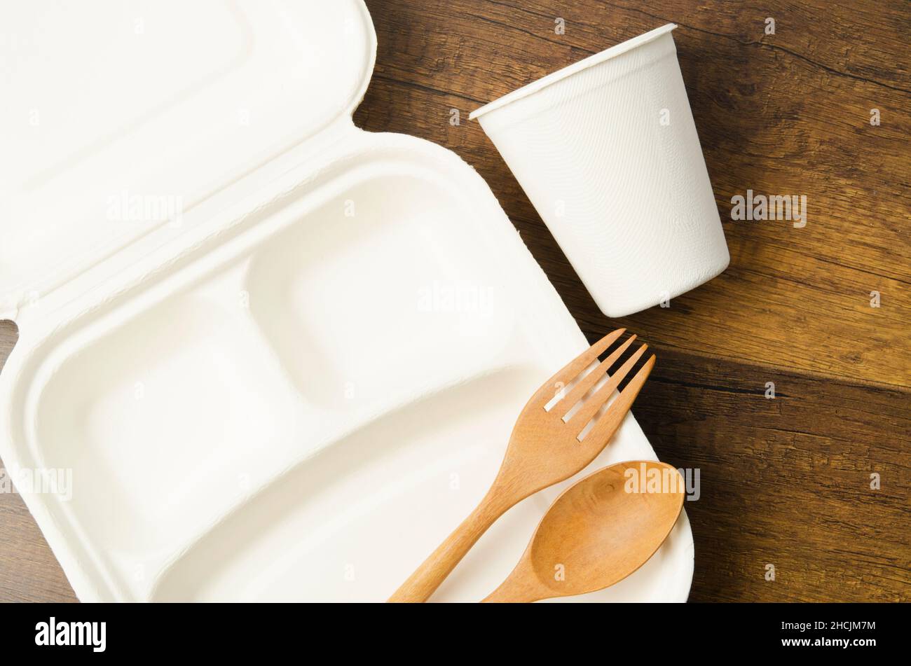 Eco friendly biodegradable paper disposable for packaging food and ...