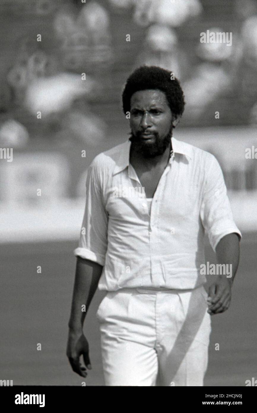 Cricketers andy roberts hi-res stock photography and images - Alamy