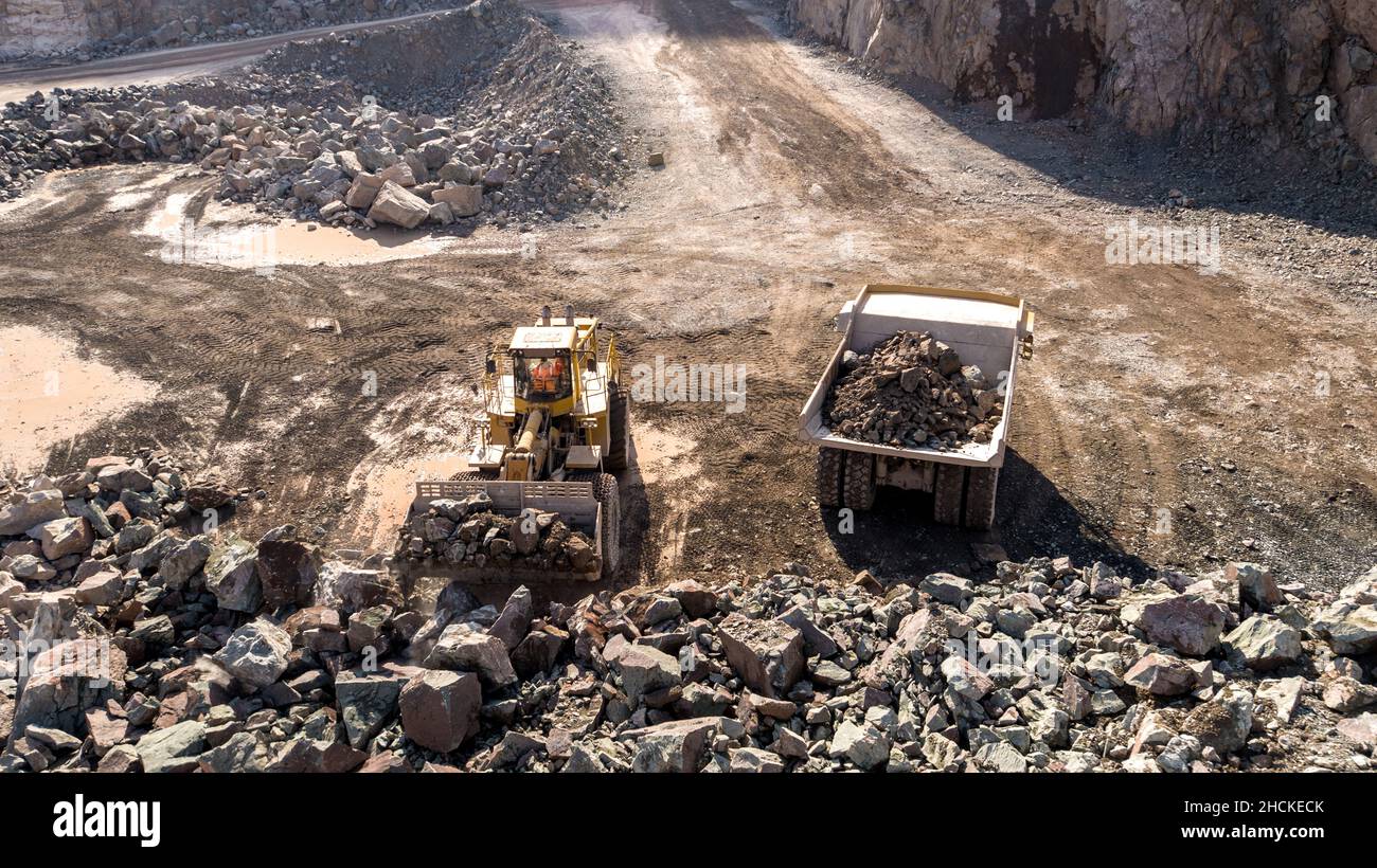 Mining truck collect hi-res stock photography and images - Alamy