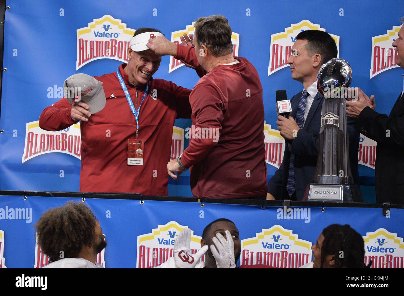 20211230 hi-res stock photography and images - Alamy