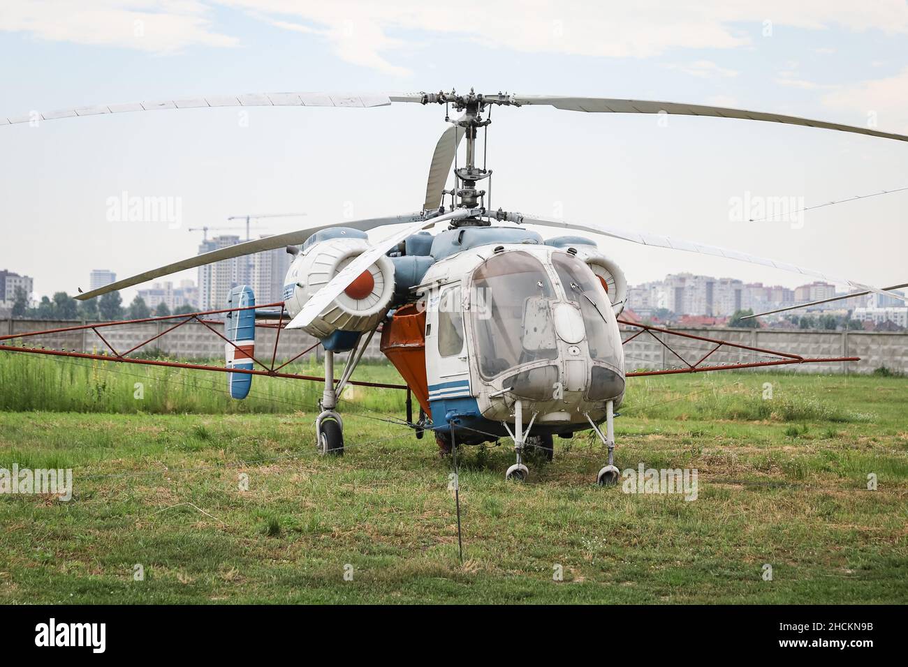 Kamov ka 26 helicopter hi-res stock photography and images - Alamy