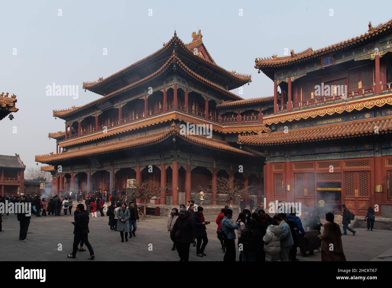 People praying at The Lama Temple Stock Photo - Alamy