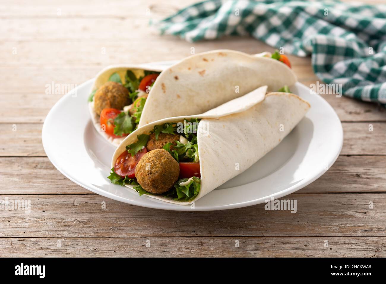 Arabic tortilla hi-res stock photography and images - Alamy