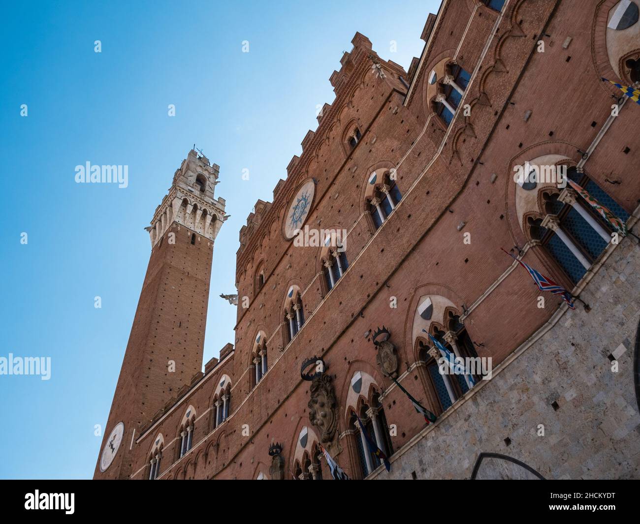 Flags of contrada hi-res stock photography and images - Alamy