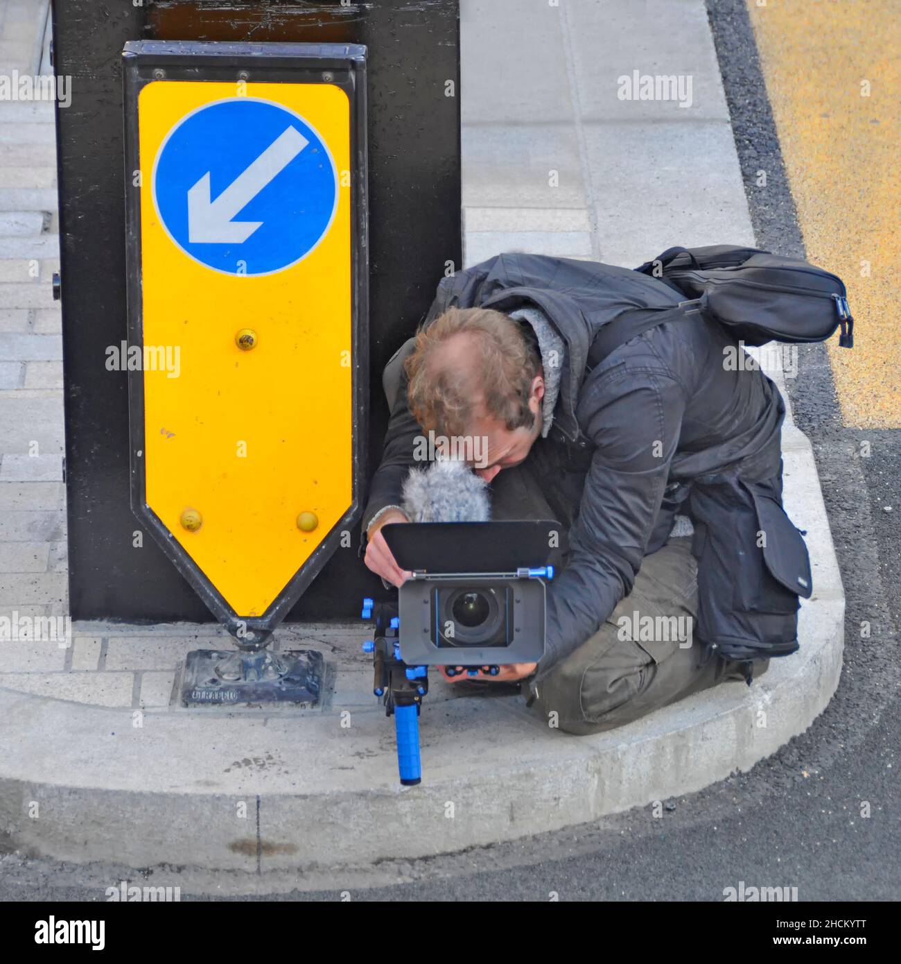 Filming street scenes hi-res stock photography and images - Alamy