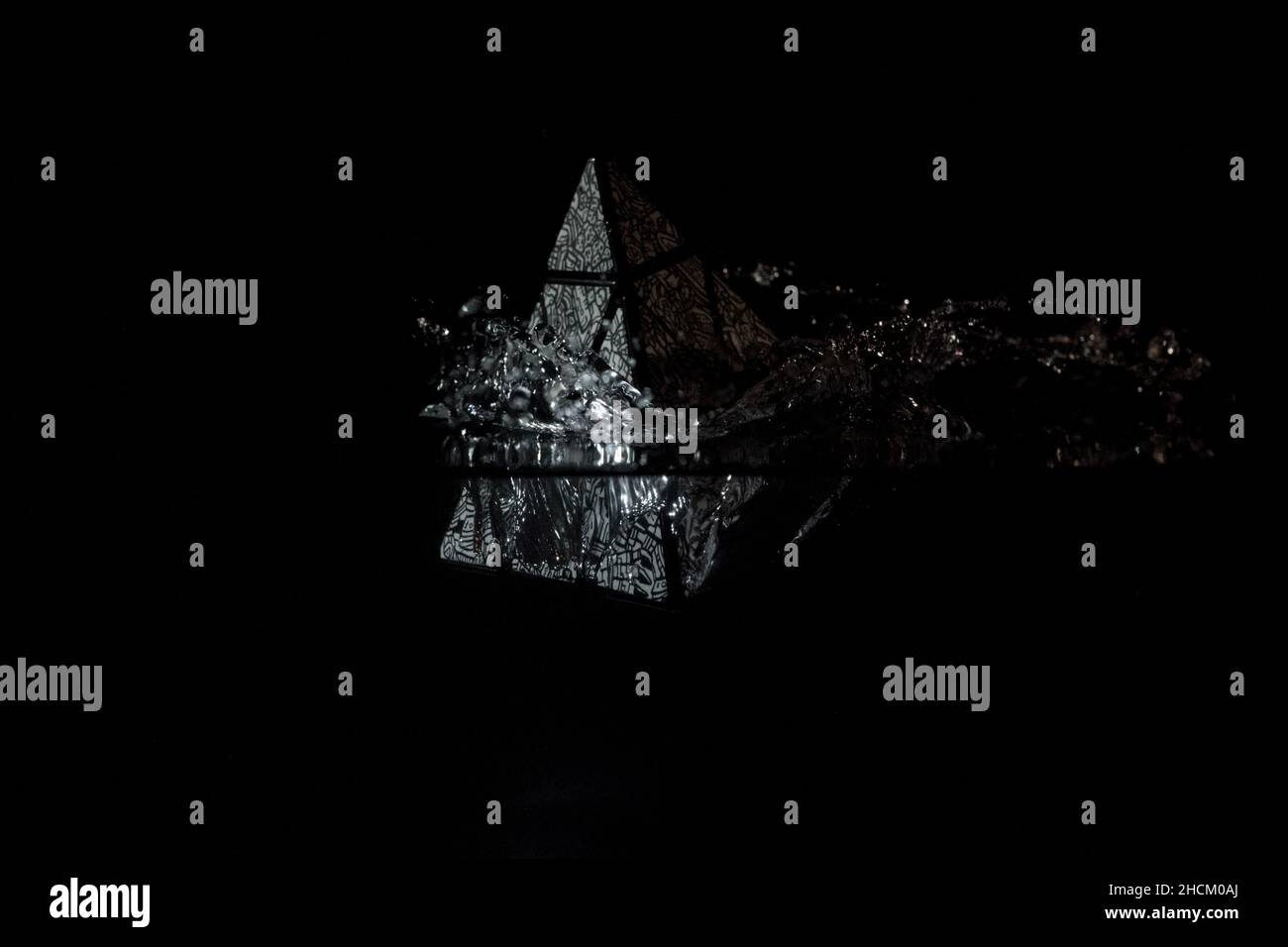 Falling pyramid hi-res stock photography and images - Alamy