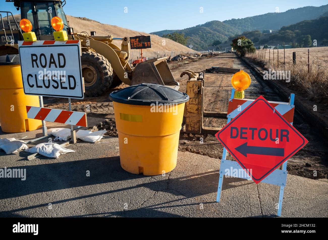 Closed environment hi-res stock photography and images - Alamy