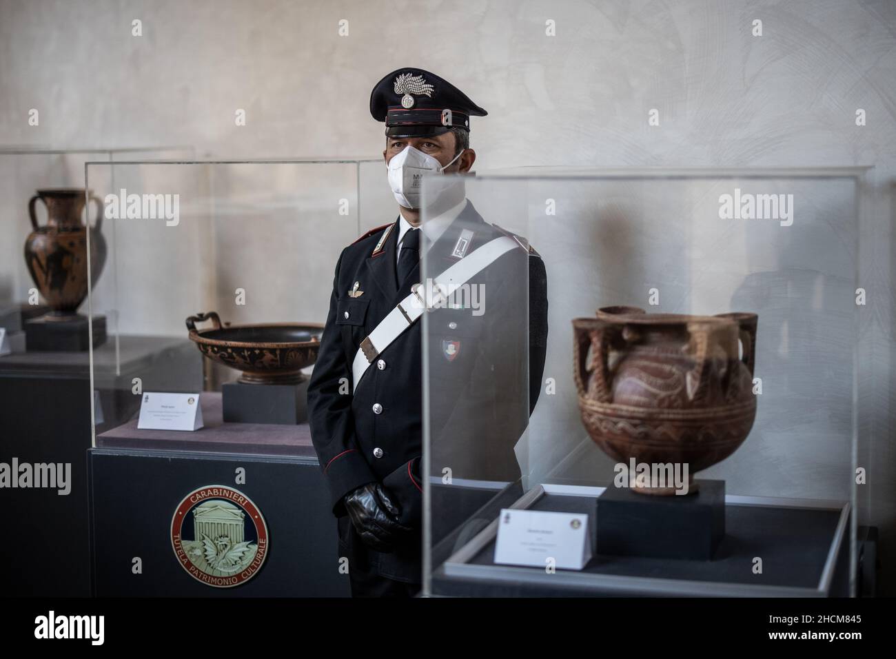 Rome, Italy. 30th Dec, 2021. An officer of the national gendarmerie of ...