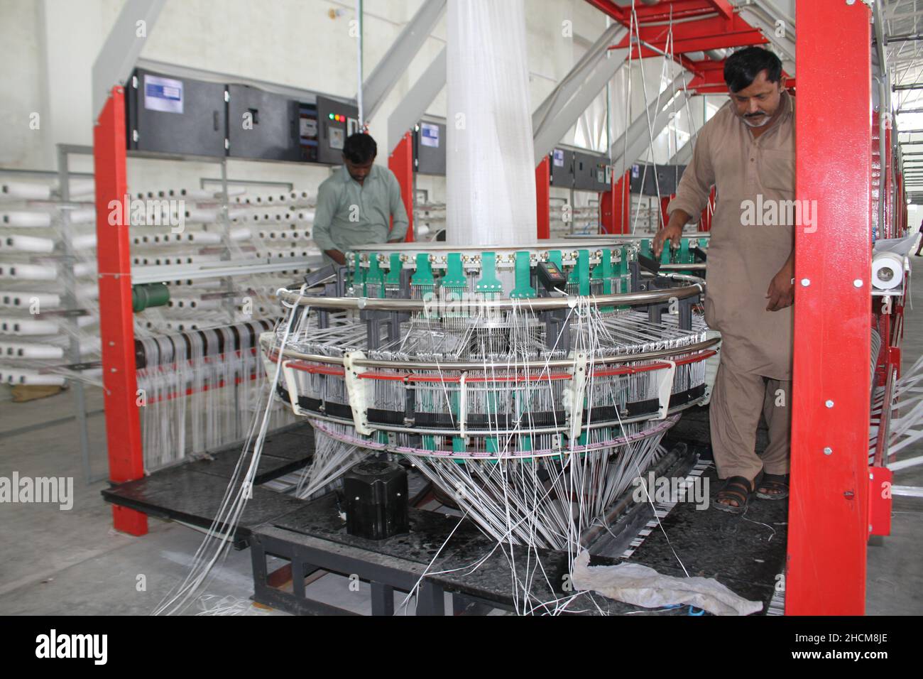 Poultry feed hi-res stock photography and images - Alamy