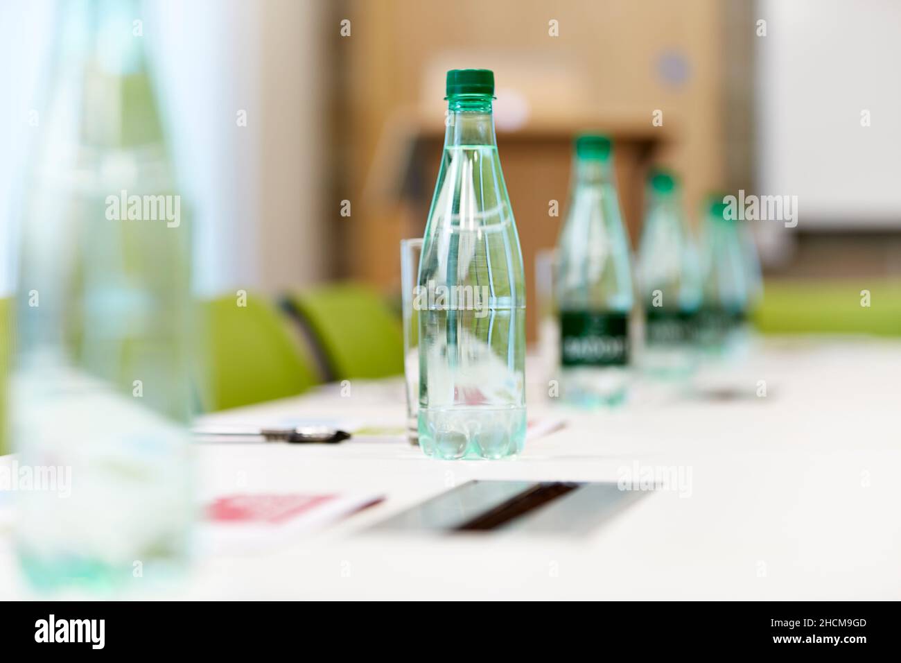 Meeting room table glasses water hi-res stock photography and images ...