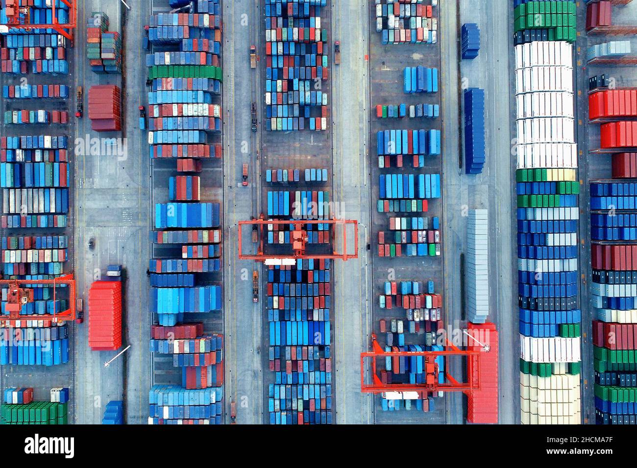 Suzhong international container hi-res stock photography and images - Alamy